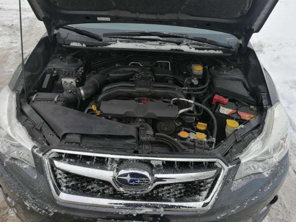 Pelēks Subaru XV 2012 Viļņa, ar dzinēja tilpumu 2.00 L un nobraukumu 230 tūkst. km par 7450 €, foto 3 vietnē AUTOMOTO.COM.LV