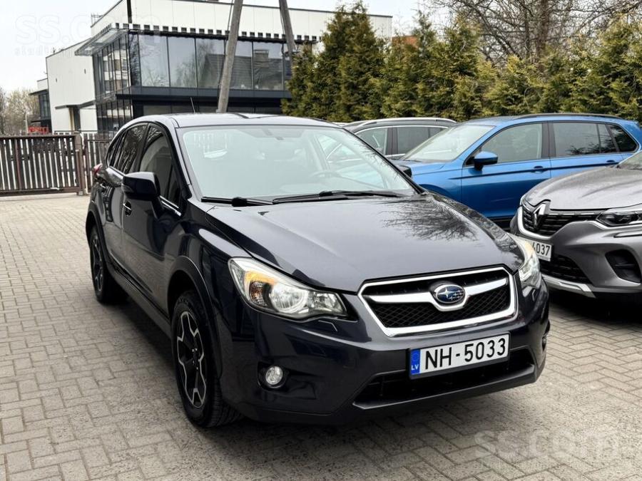 Pelēks Subaru XV 2012 Rīga, ar dzinēja tilpumu 2.00 L un nobraukumu 207 tūkst. km par 8000 €, foto 3 vietnē AUTOMOTO.COM.LV