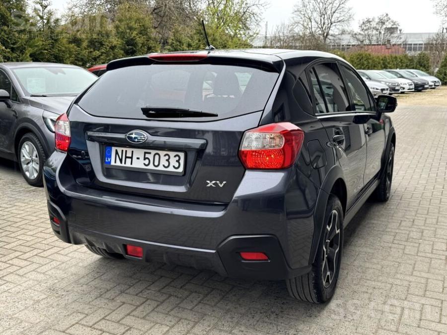 Pelēks Subaru XV 2012 Rīga, ar dzinēja tilpumu 2.00 L un nobraukumu 207 tūkst. km par 8000 €, foto 4 vietnē AUTOMOTO.COM.LV
