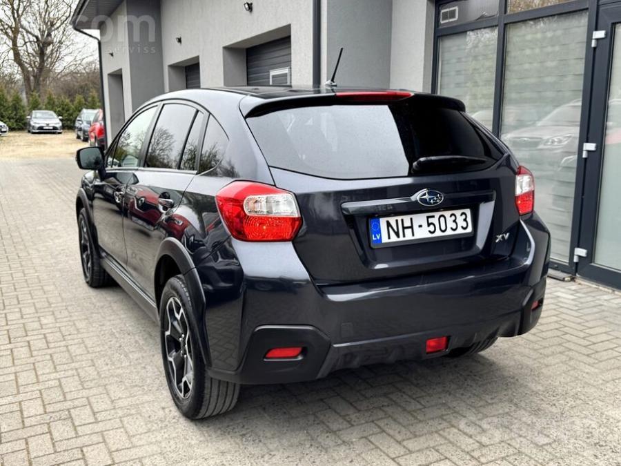 Pelēks Subaru XV 2012 Rīga, ar dzinēja tilpumu 2.00 L un nobraukumu 207 tūkst. km par 8000 €, foto 5 vietnē AUTOMOTO.COM.LV