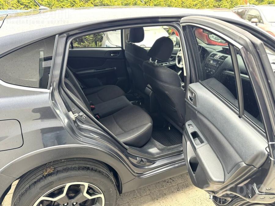 Pelēks Subaru XV 2012 Rīga, ar dzinēja tilpumu 2.00 L un nobraukumu 207 tūkst. km par 8000 €, foto 10 vietnē AUTOMOTO.COM.LV