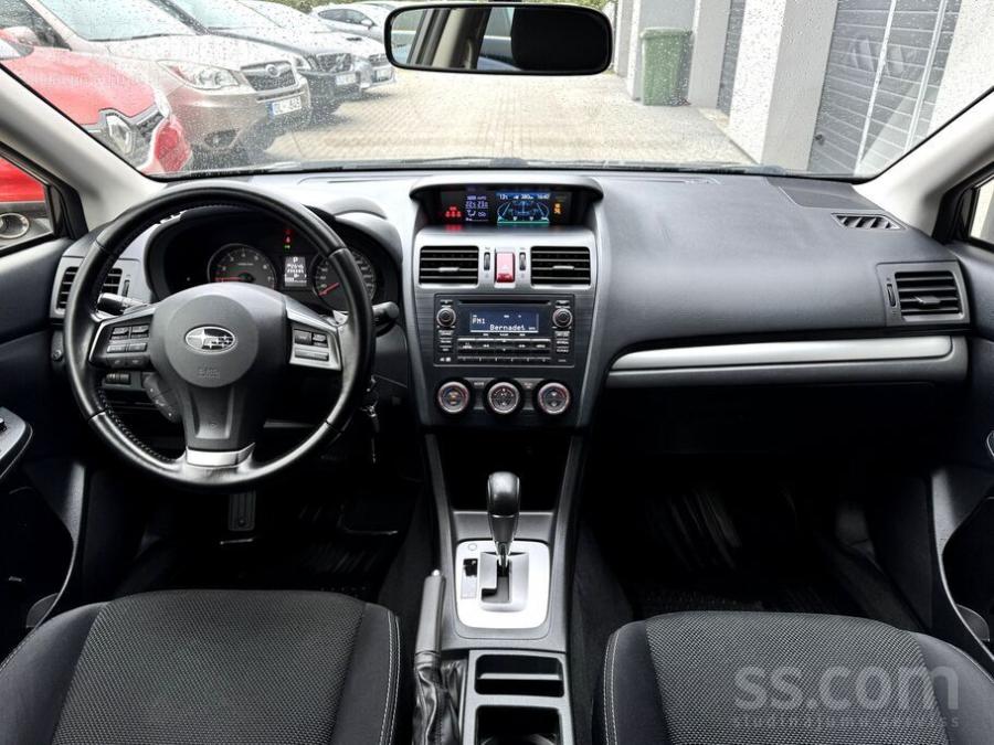Pelēks Subaru XV 2012 Rīga, ar dzinēja tilpumu 2.00 L un nobraukumu 207 tūkst. km par 8000 €, foto 13 vietnē AUTOMOTO.COM.LV