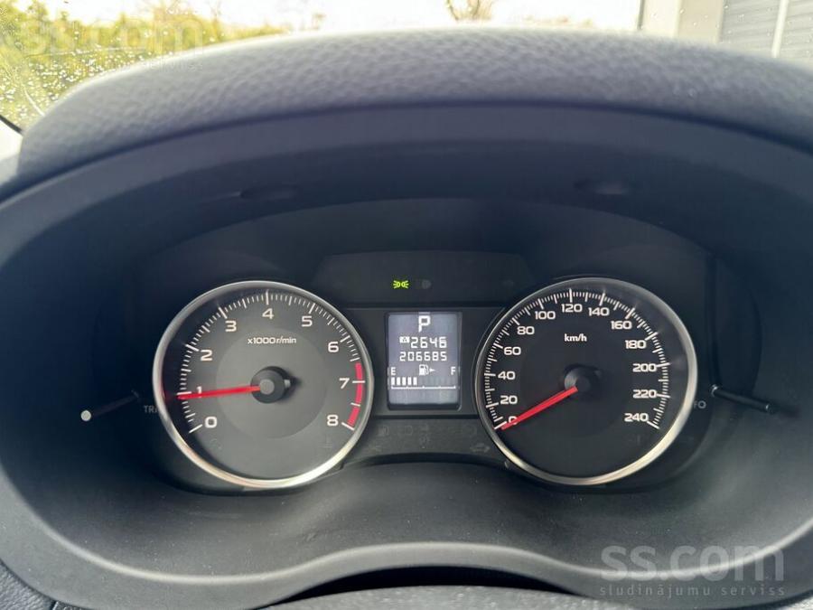 Pelēks Subaru XV 2012 Rīga, ar dzinēja tilpumu 2.00 L un nobraukumu 207 tūkst. km par 8000 €, foto 25 vietnē AUTOMOTO.COM.LV