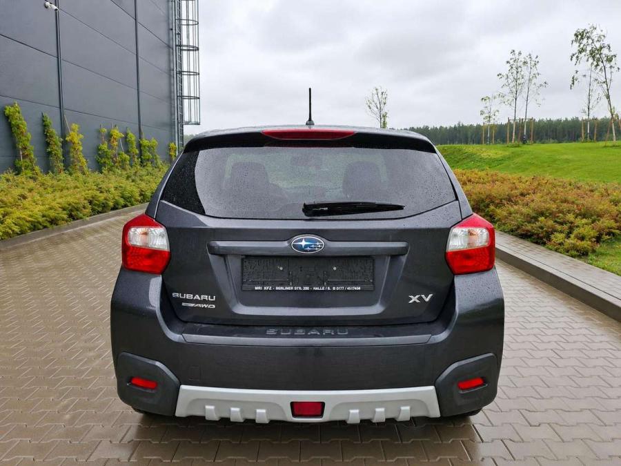 Pelēks Subaru XV 2012 Viļņa, ar dzinēja tilpumu 2.00 L un nobraukumu 201 tūkst. km par 6950 €, foto 7 vietnē AUTOMOTO.COM.LV