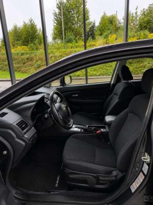 Pelēks Subaru XV 2012 Viļņa, ar dzinēja tilpumu 2.00 L un nobraukumu 201 tūkst. km par 6950 €, foto 9 vietnē AUTOMOTO.COM.LV