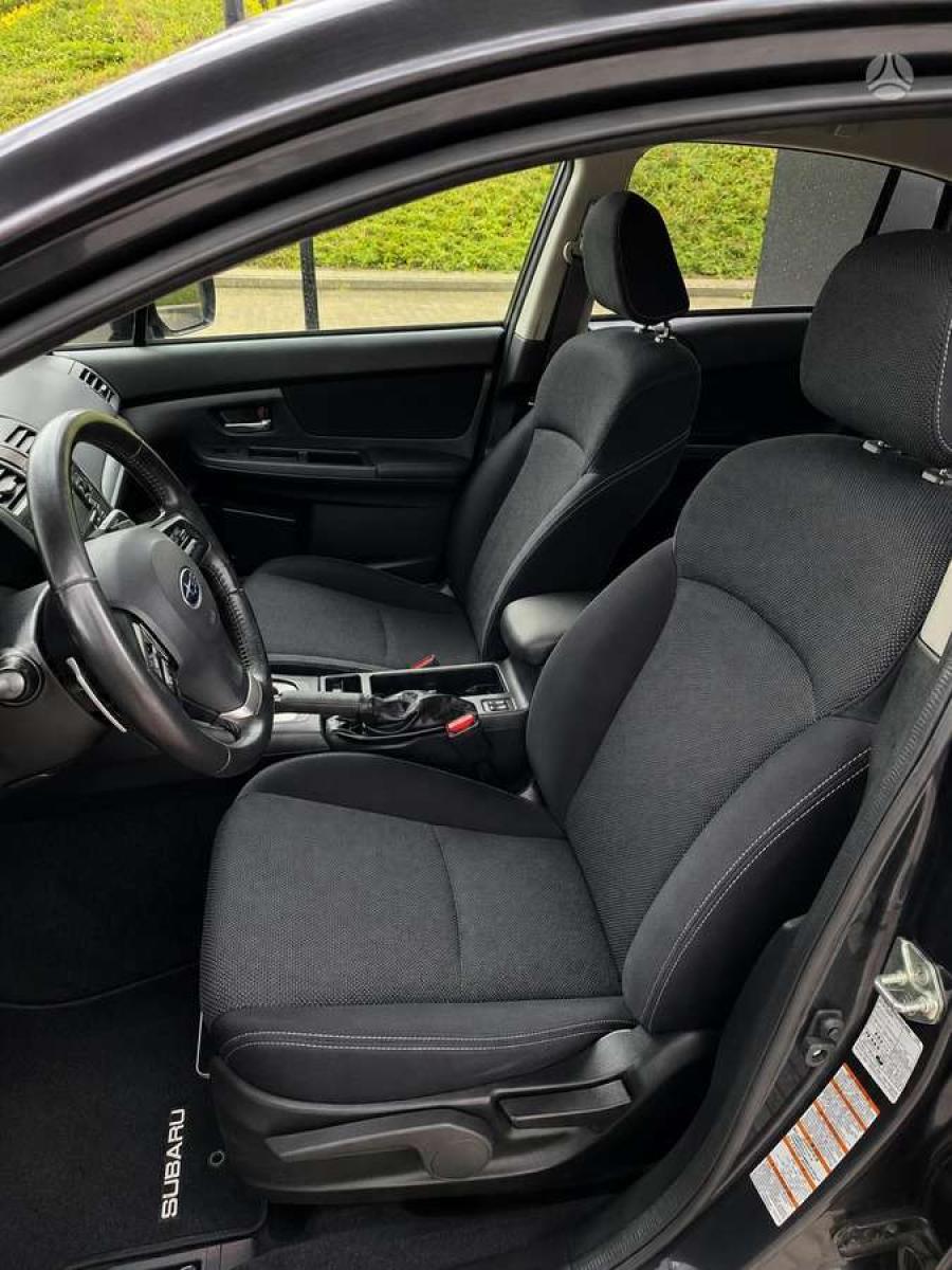 Pelēks Subaru XV 2012 Viļņa, ar dzinēja tilpumu 2.00 L un nobraukumu 201 tūkst. km par 6950 €, foto 10 vietnē AUTOMOTO.COM.LV