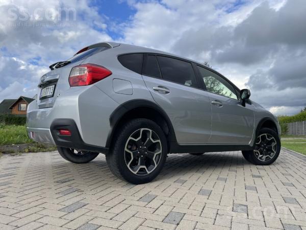 Subaru XV 2012 Rīga vietnē Pelēks Subaru XV 2012 Rīga, ar dzinēja tilpumu 2.00 L un nobraukumu 290 tūkst. km par 4450 €, foto 3 vietnē AUTOMOTO.COM.LV
