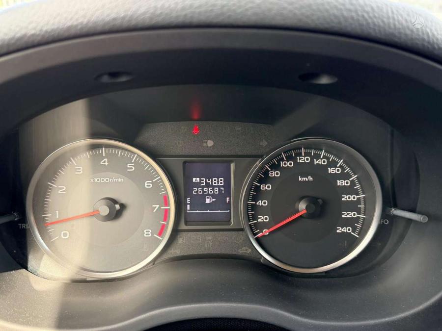 Grey Subaru XV 2012 in Panevezys, with an engine capacity of 1.60 L and mileage of 269 thousand km for 4900 €, photo 19 on AUTOMOTO.COM.LV
