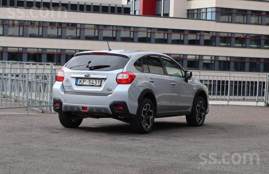 Grey Subaru XV 2012 in Riga, with an engine capacity of 2.00 L and mileage of 323 thousand km for 2580 €, photo 7 on AUTOMOTO.COM.LV
