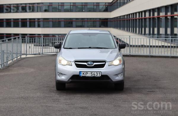Pelēks Subaru XV 2012 Rīga, ar dzinēja tilpumu 2.00 L un nobraukumu 323 tūkst. km par 2580 €, foto 3 vietnē AUTOMOTO.COM.LV