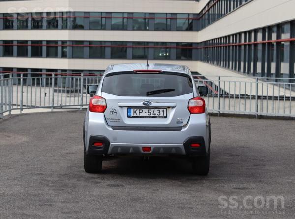 Pelēks Subaru XV 2012 Rīga, ar dzinēja tilpumu 2.00 L un nobraukumu 323 tūkst. km par 2580 €, foto 6 vietnē AUTOMOTO.COM.LV