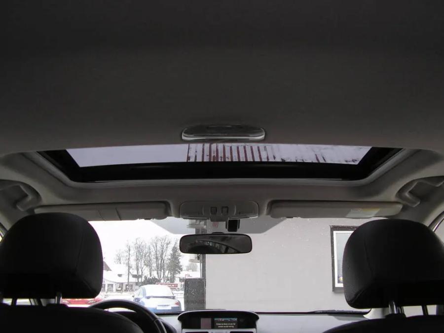Pelēks Subaru XV 2013 Sigulda, ar dzinēja tilpumu 2.00 L un nobraukumu 110 tūkst. km par 9950 €, foto 27 vietnē AUTOMOTO.COM.LV