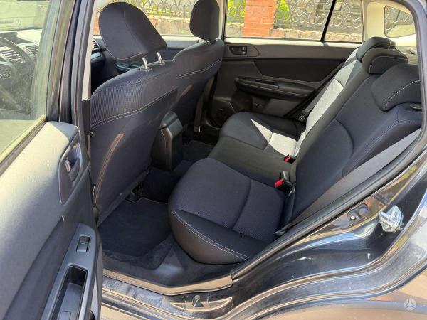 Pelēks Subaru XV 2013 Panevēža, ar dzinēja tilpumu 2.00 L un nobraukumu 95 tūkst. km par 4800 €, foto 6 vietnē AUTOMOTO.COM.LV