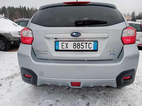 Pelēks Subaru XV 2014 Utena, ar dzinēja tilpumu 2.00 L un nobraukumu 205 tūkst. km par 5300 €, foto 5 vietnē AUTOMOTO.COM.LV