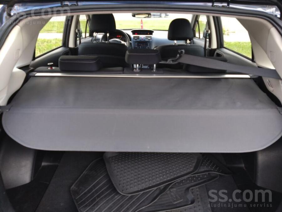 Grey Subaru XV 2014 in Riga, with an engine capacity of 2.00 L and mileage of 220 thousand km for 6500 €, photo 11 on AUTOMOTO.COM.LV