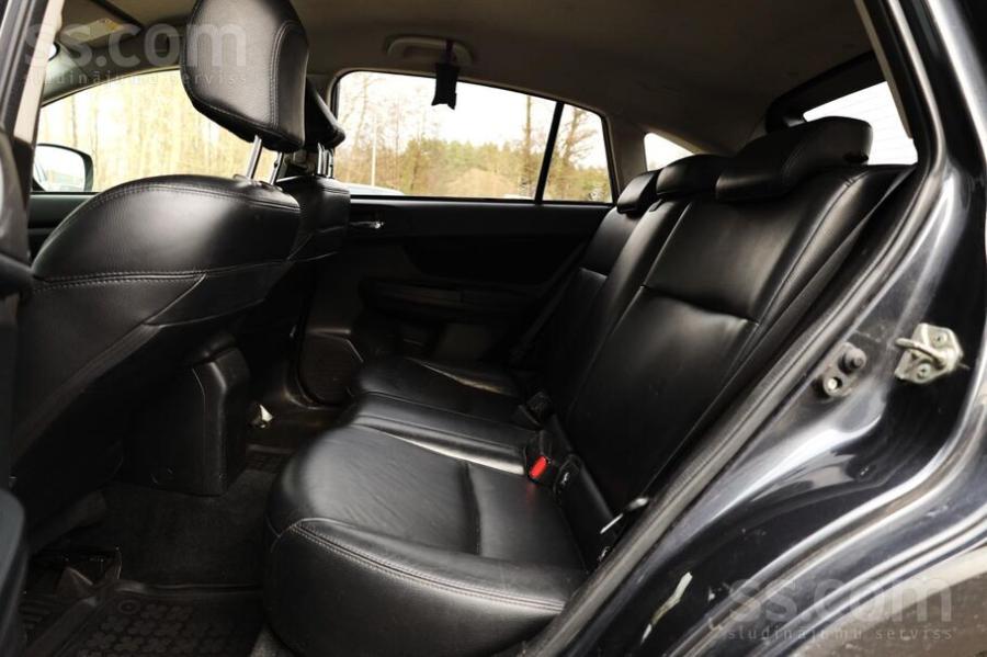 Pelēks Subaru XV 2014 Rīga, ar dzinēja tilpumu 2.00 L un nobraukumu 0 tūkst. km par 4495 €, foto 12 vietnē AUTOMOTO.COM.LV