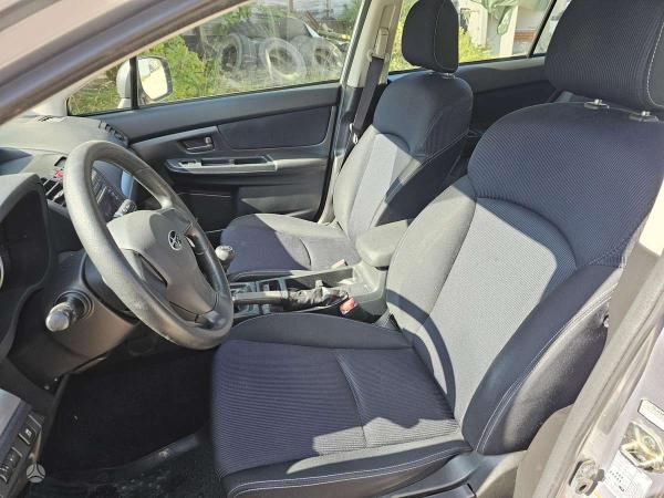Grey Subaru XV 2014 in Kelme, with an engine capacity of 2.00 L and mileage of 159 thousand km for 2500 €, photo 11 on AUTOMOTO.COM.LV