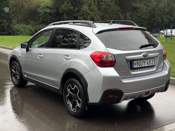Subaru XV 2015 Viļņa vietnē Pelēks Subaru XV 2015 Viļņa, ar dzinēja tilpumu 2.00 L un nobraukumu 97 tūkst. km par 7900 €, foto 6 vietnē AUTOMOTO.COM.LV