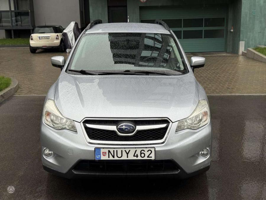Pelēks Subaru XV 2015 Viļņa, ar dzinēja tilpumu 2.00 L un nobraukumu 97 tūkst. km par 7900 €, foto 7 vietnē AUTOMOTO.COM.LV