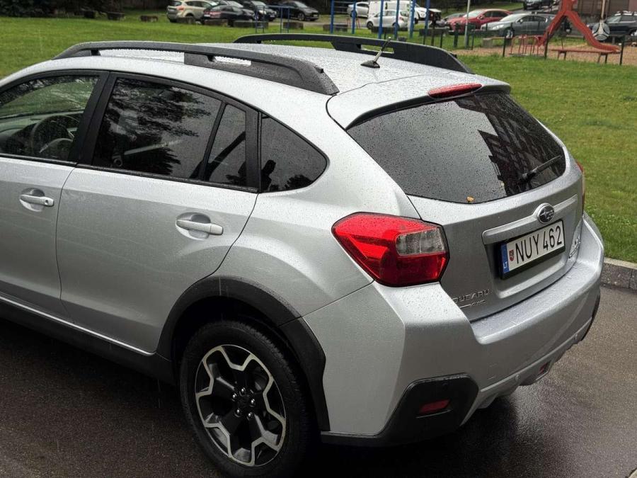 Pelēks Subaru XV 2015 Viļņa, ar dzinēja tilpumu 2.00 L un nobraukumu 97 tūkst. km par 7900 €, foto 10 vietnē AUTOMOTO.COM.LV