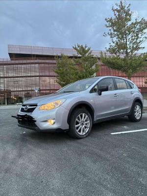 Grey Subaru XV 2015 in Taurage, with an engine capacity of 2.00 L and mileage of 138 thousand km for 5500 €, photo 4 on AUTOMOTO.COM.LV