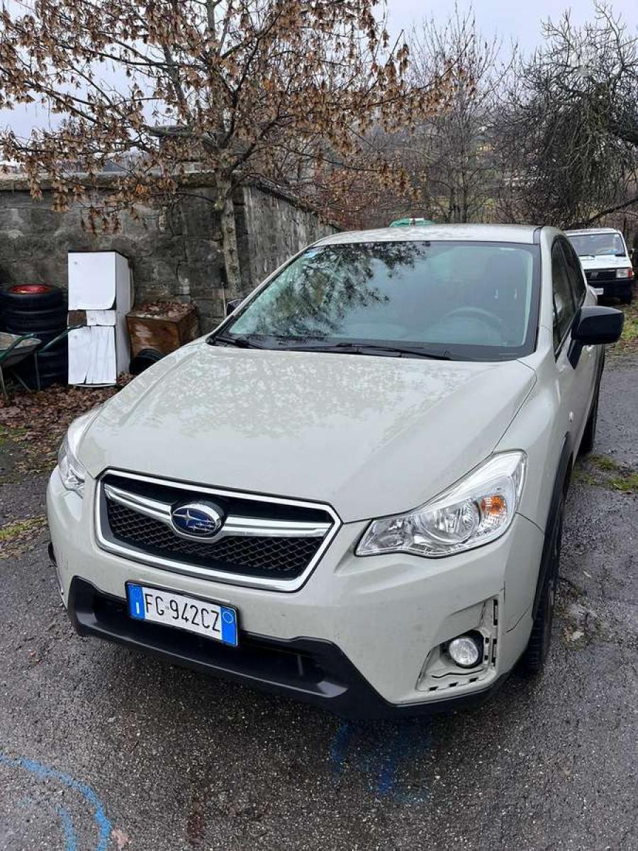 Pelēks Subaru XV 2017 Ukmergė, ar dzinēja tilpumu 1.60 L un nobraukumu 215 tūkst. km par 4650 €, foto 1 vietnē AUTOMOTO.COM.LV