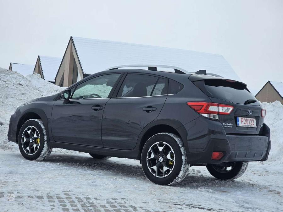 Pelēks Subaru XV 2018 Klaipėda, ar dzinēja tilpumu 1.60 L un nobraukumu 146 tūkst. km par 14799 €, foto 4 vietnē AUTOMOTO.COM.LV