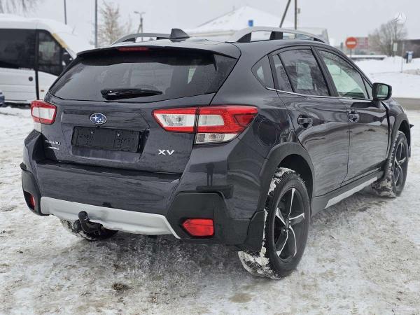 Grey Subaru XV 2018 in Rokiskis, with an engine capacity of 1.60 L and mileage of 94 thousand km for 10250 €, photo 9 on AUTOMOTO.COM.LV