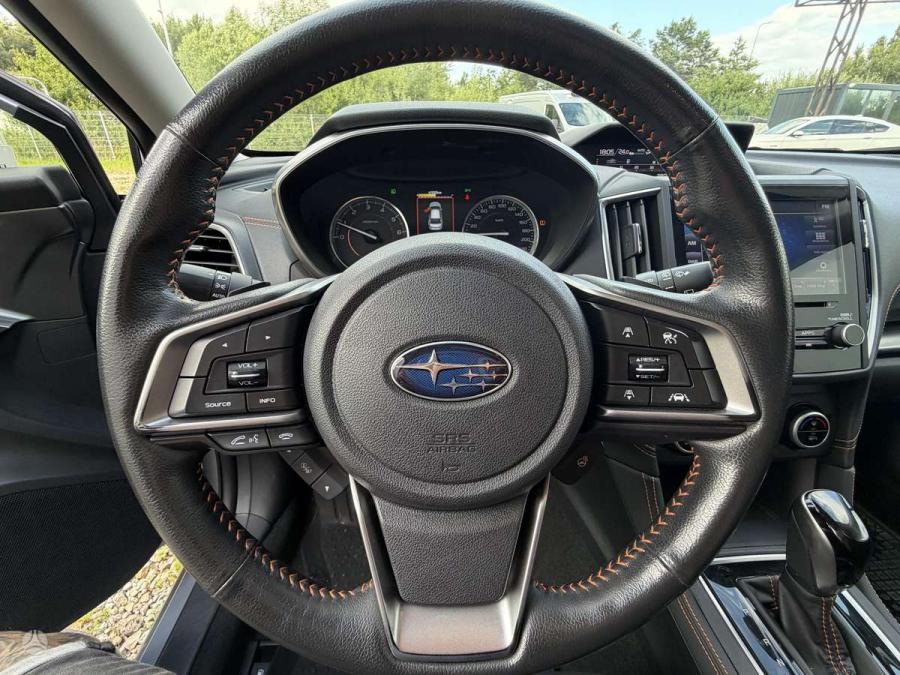 Grey Subaru XV 2018 in Kaunas, with an engine capacity of 2.00 L and mileage of 236 thousand km for 12900 €, photo 12 on AUTOMOTO.COM.LV
