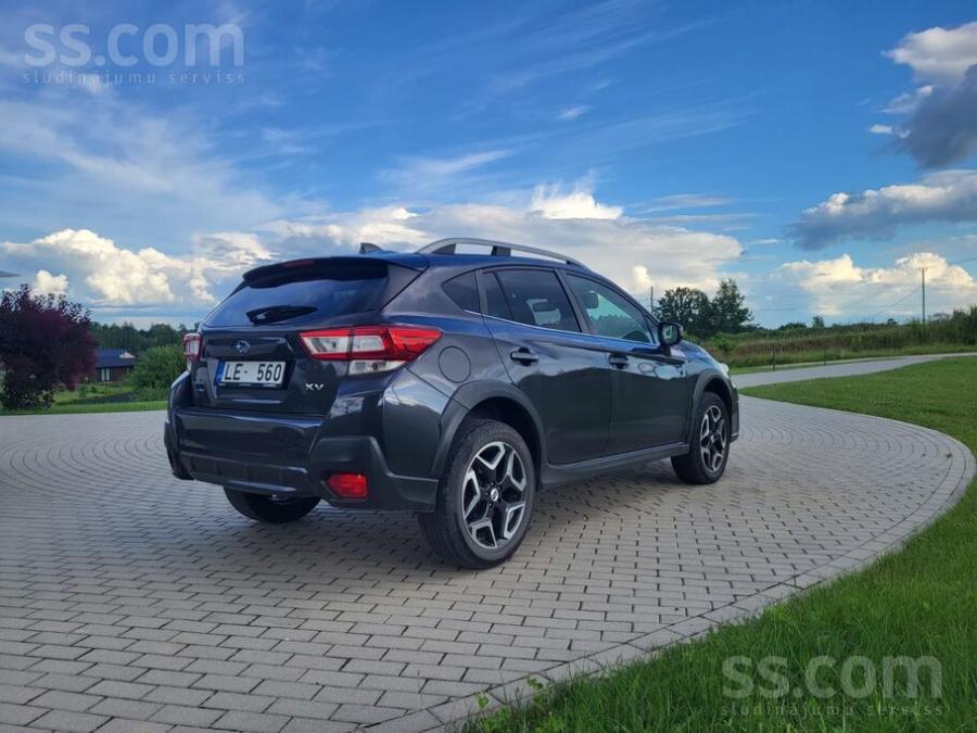 Grey Subaru XV 2018 in Riga, with an engine capacity of 2.00 L and mileage of 149 thousand km for 12500 €, photo 4 on AUTOMOTO.COM.LV