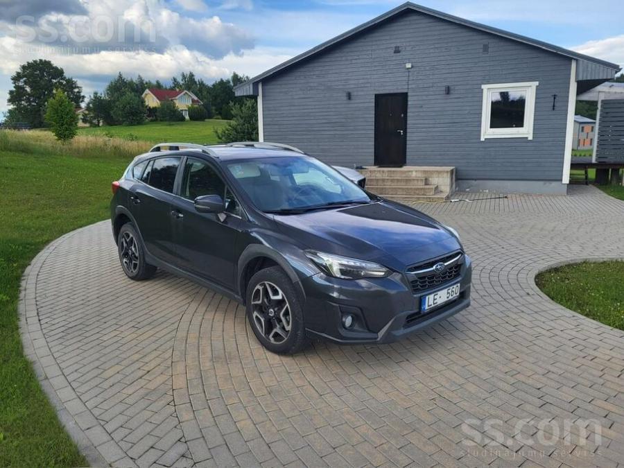 Grey Subaru XV 2018 in Riga, with an engine capacity of 2.00 L and mileage of 149 thousand km for 12500 €, photo 7 on AUTOMOTO.COM.LV