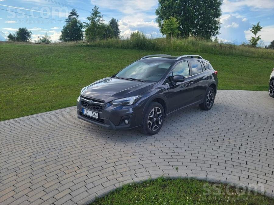 Grey Subaru XV 2018 in Riga, with an engine capacity of 2.00 L and mileage of 149 thousand km for 12500 €, photo 8 on AUTOMOTO.COM.LV