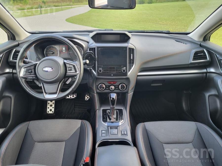Grey Subaru XV 2018 in Riga, with an engine capacity of 2.00 L and mileage of 149 thousand km for 12500 €, photo 10 on AUTOMOTO.COM.LV