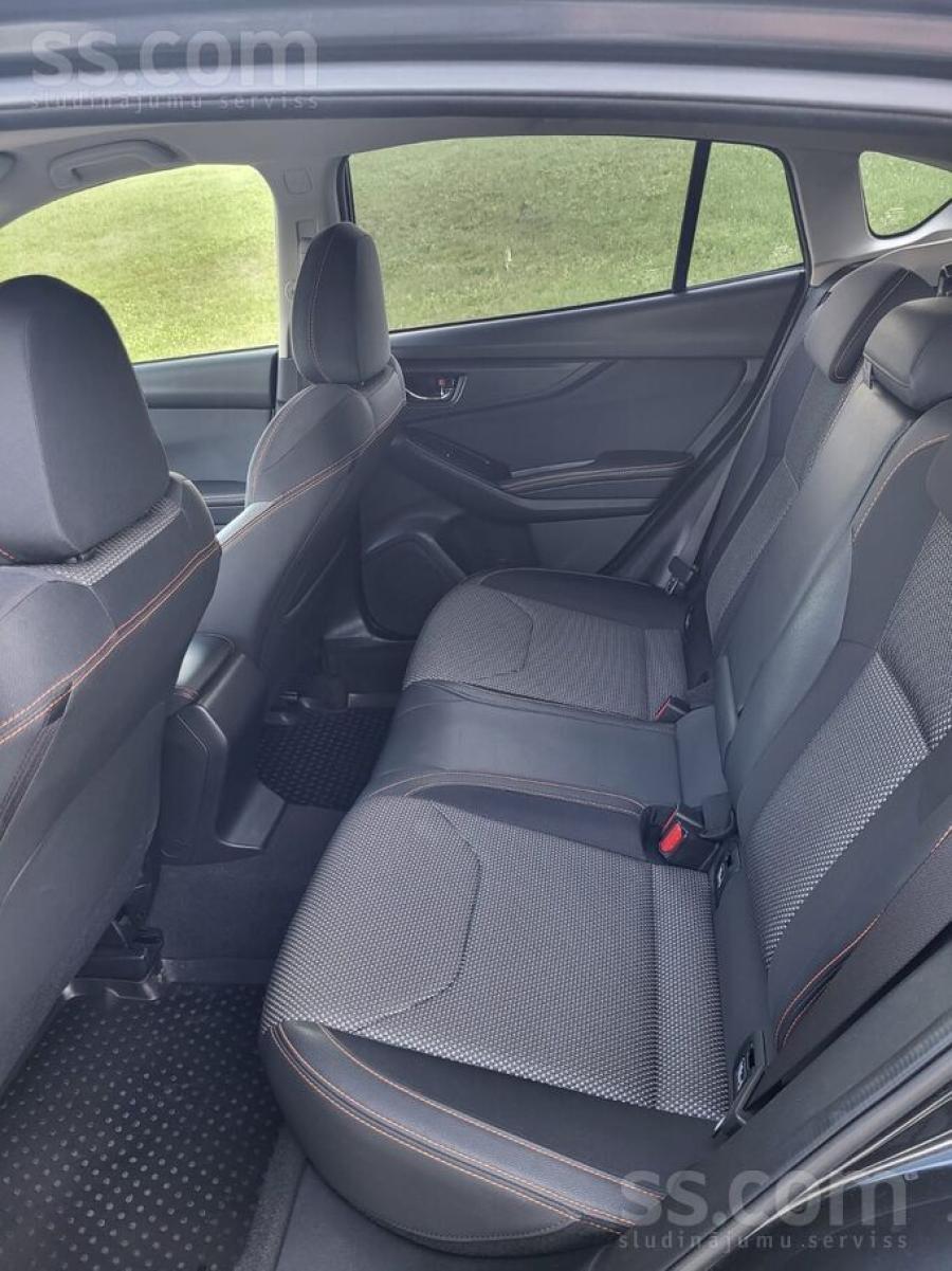 Grey Subaru XV 2018 in Riga, with an engine capacity of 2.00 L and mileage of 149 thousand km for 12500 €, photo 12 on AUTOMOTO.COM.LV