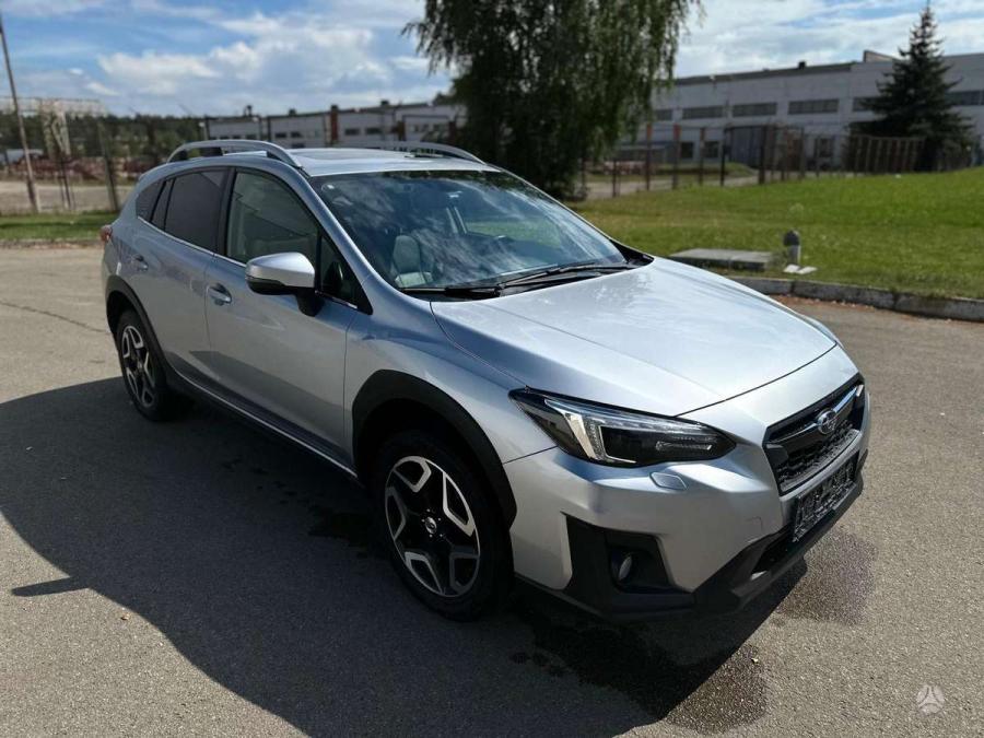Pelēks Subaru XV 2018 Rokiškis, ar dzinēja tilpumu 2.00 L un nobraukumu 240 tūkst. km par 11250 €, foto 6 vietnē AUTOMOTO.COM.LV