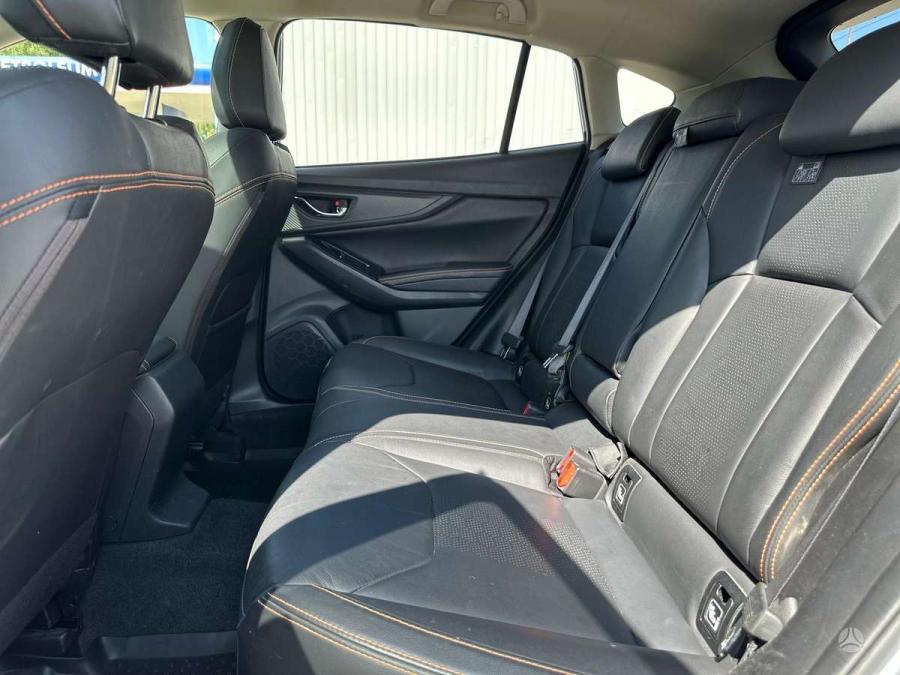 Pelēks Subaru XV 2018 Rokiškis, ar dzinēja tilpumu 2.00 L un nobraukumu 240 tūkst. km par 11250 €, foto 24 vietnē AUTOMOTO.COM.LV