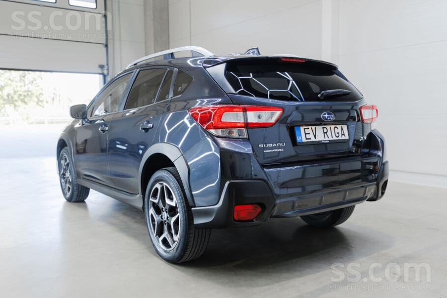 Grey Subaru XV 2018 in Riga, with an engine capacity of 2.00 L and mileage of 149 thousand km for 13490 €, photo 6 on AUTOMOTO.COM.LV
