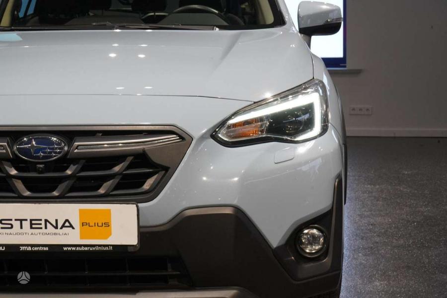 Grey Subaru XV 2022 in Vilnius, with an engine capacity of 1.60 L and mileage of 43 thousand km for 20900 €, photo 5 on AUTOMOTO.COM.LV