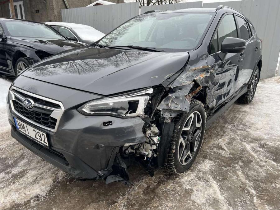 Pelēks Subaru XV 2022 Kauņa, ar dzinēja tilpumu 2.00 L un nobraukumu 123 tūkst. km par 8900 €, foto 6 vietnē AUTOMOTO.COM.LV