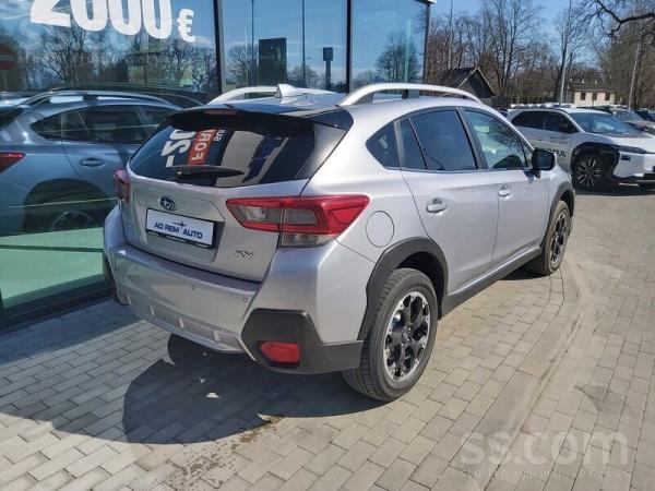 Grey Subaru XV 2023 in Riga, with an engine capacity of 1.60 L and mileage of 52 thousand km for 23600 €, photo 4 on AUTOMOTO.COM.LV