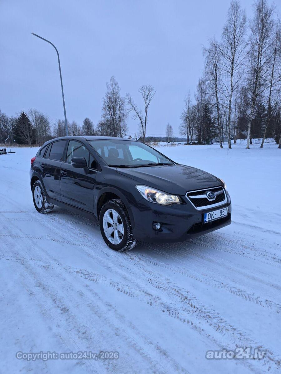 Grey Subaru XV 2012 in Cesis, with an engine capacity of 0.00 L and mileage of 198 thousand km for 9200 €, photo 4 on AUTOMOTO.COM.LV