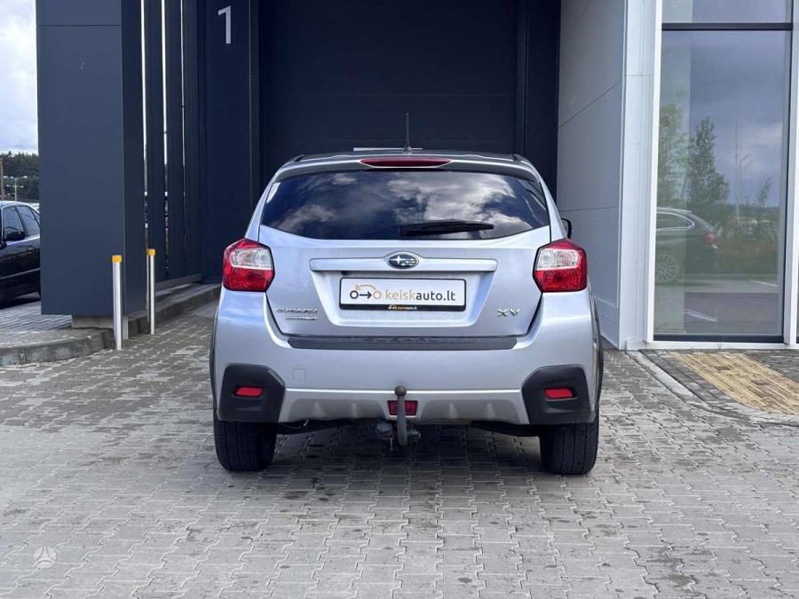 Pelēks Subaru XV 2013 Viļņa, ar dzinēja tilpumu 2.00 L un nobraukumu 273 tūkst. km par 6900 €, foto 8 vietnē AUTOMOTO.COM.LV