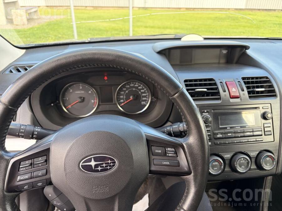 Pelēks Subaru XV 2013 Cēsis, ar dzinēja tilpumu 2.00 L un nobraukumu 265 tūkst. km par 4700 €, foto 12 vietnē AUTOMOTO.COM.LV