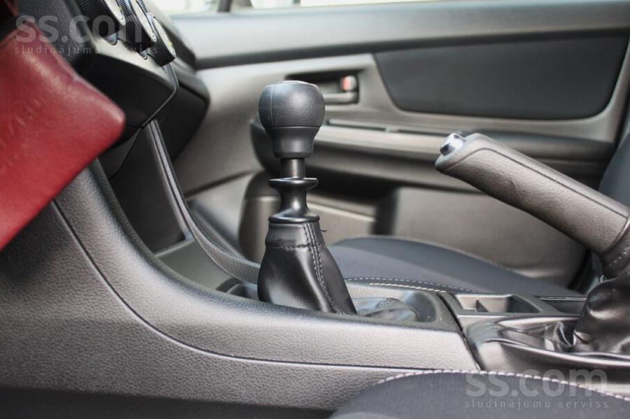 Grey Subaru XV 2014 in Riga, with an engine capacity of 2.00 L and mileage of 0 thousand km for 9750 €, photo 19 on AUTOMOTO.COM.LV