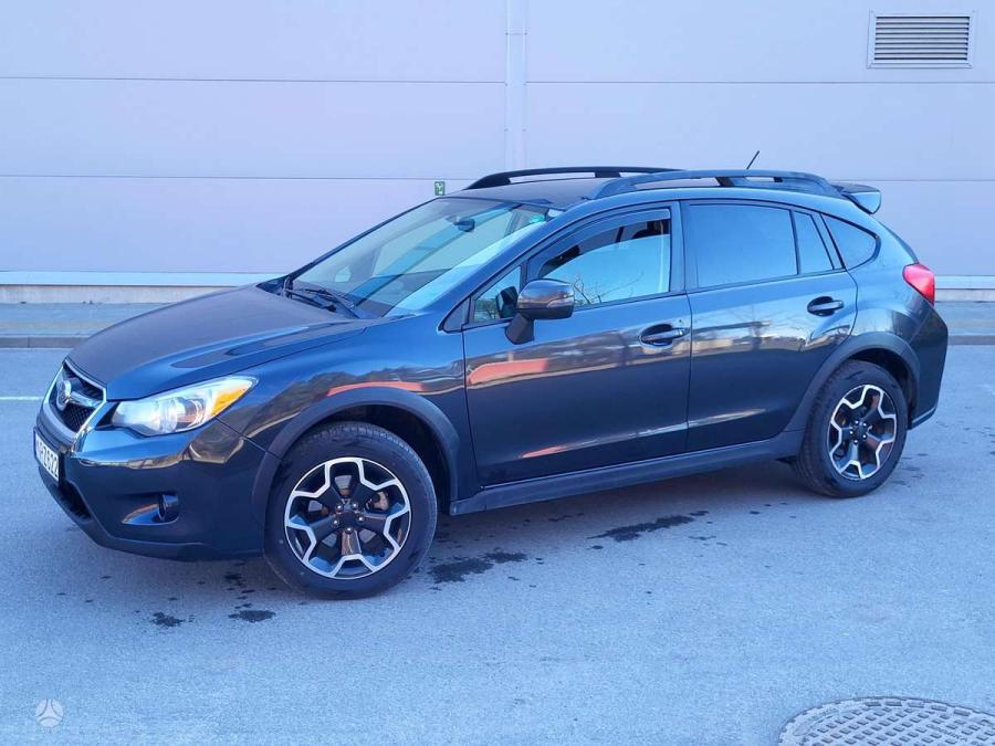 Grey Subaru XV 2015 in Vilnius, with an engine capacity of 2.00 L and mileage of 352 thousand km for 7650 €, photo 11 on AUTOMOTO.COM.LV