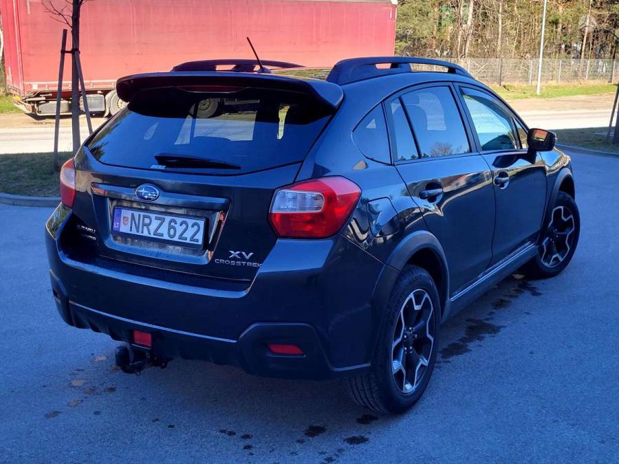 Grey Subaru XV 2015 in Vilnius, with an engine capacity of 2.00 L and mileage of 352 thousand km for 7650 €, photo 12 on AUTOMOTO.COM.LV