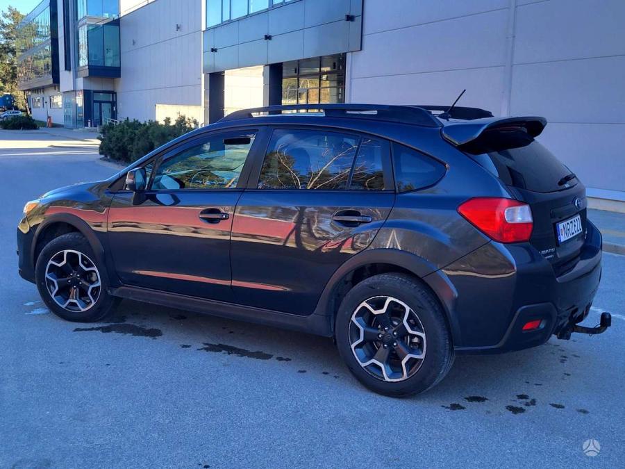 Grey Subaru XV 2015 in Vilnius, with an engine capacity of 2.00 L and mileage of 352 thousand km for 7650 €, photo 15 on AUTOMOTO.COM.LV