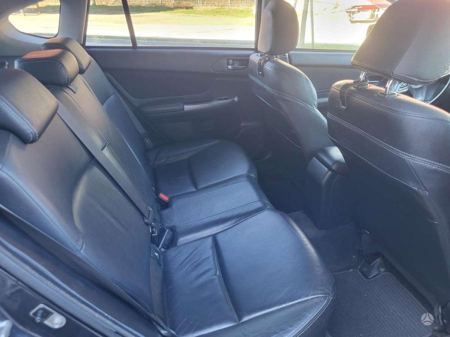 Grey Subaru XV 2015 in Vilnius, with an engine capacity of 2.00 L and mileage of 352 thousand km for 7650 €, photo 24 on AUTOMOTO.COM.LV