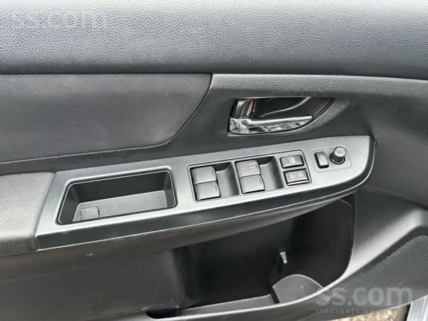 Pelēks Subaru XV 2015 Rīga, ar dzinēja tilpumu 2.00 L un nobraukumu 184 tūkst. km par 6200 €, foto 8 vietnē AUTOMOTO.COM.LV