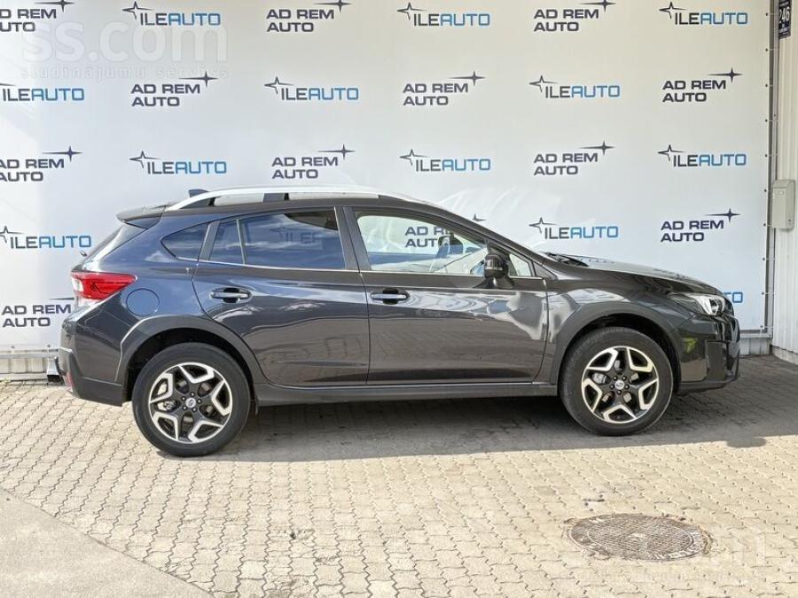 Grey Subaru XV 2018 in Riga, with an engine capacity of 2.00 L and mileage of 135 thousand km for 17000 €, photo 6 on AUTOMOTO.COM.LV